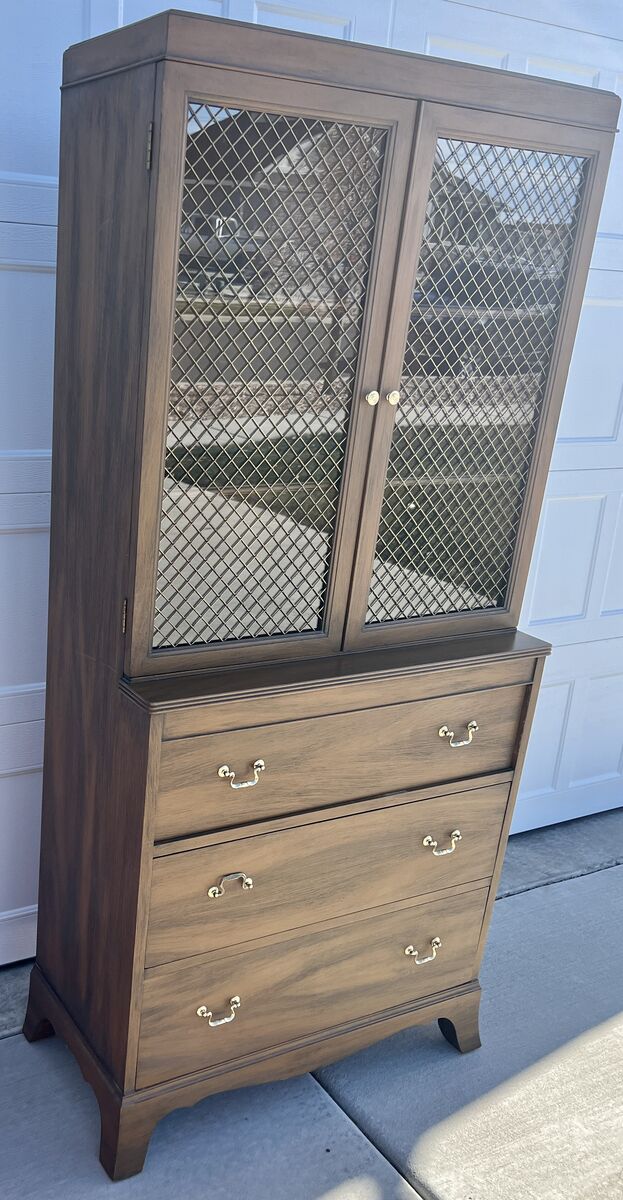 John Stuart China Hutch Cabinet | Buffets, Hutches and Curios | KSL ...