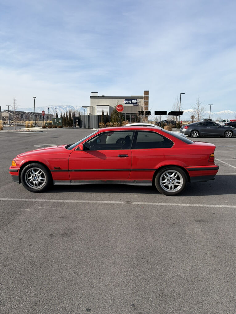 1995 BMW 3 Series 325iS in Vineyard, UT | KSL Cars