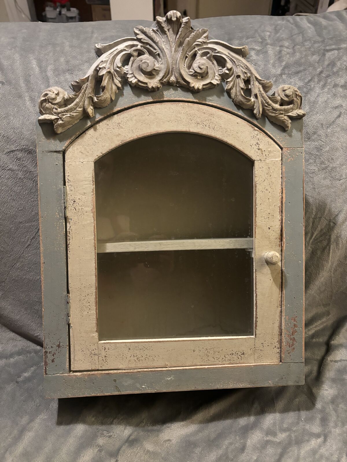 Wood shelf hanging | Shelving | KSL Classifieds