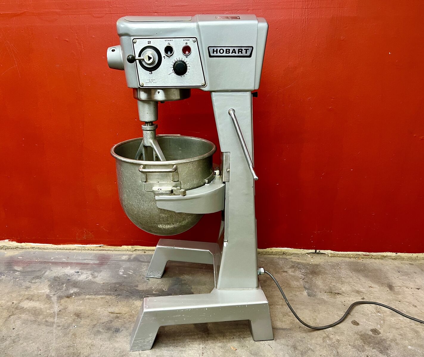 Hobart D300 30-Quart Mixer Kitchen Restaurant Bakery | Restaurant ...