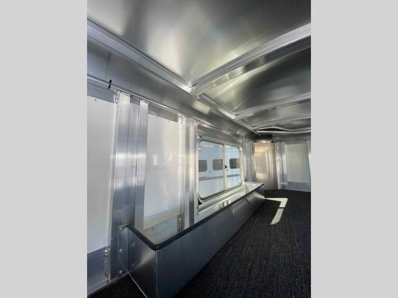 New 2026 Elite Show Cattle 24' Livestock Trailer | Horses/Livestock ...