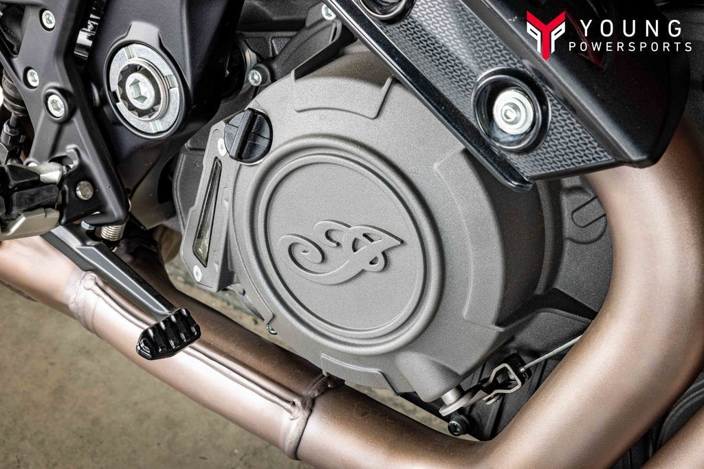 2024 Indian Motorcycle® FTR Indy Red/Black | Motorcycles, Road Bikes ...