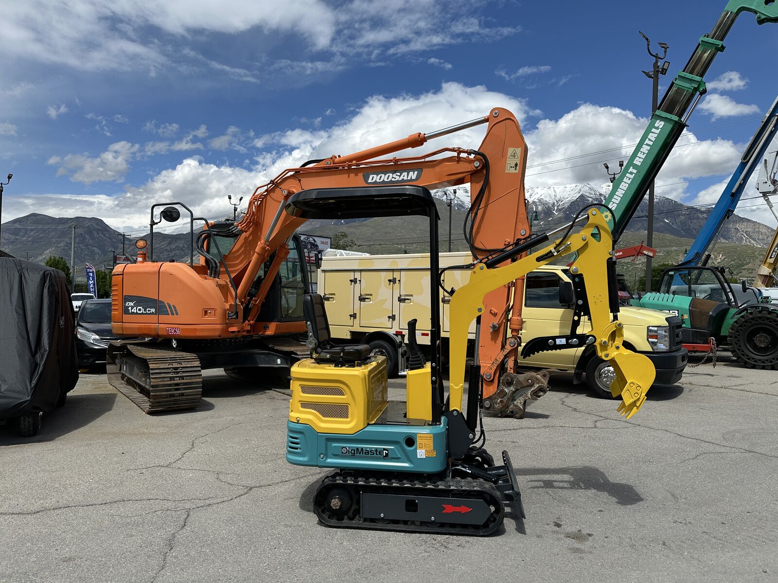 NEW Mini Excavator 2024 Digmaster DM… | Industrial | ksl.com
