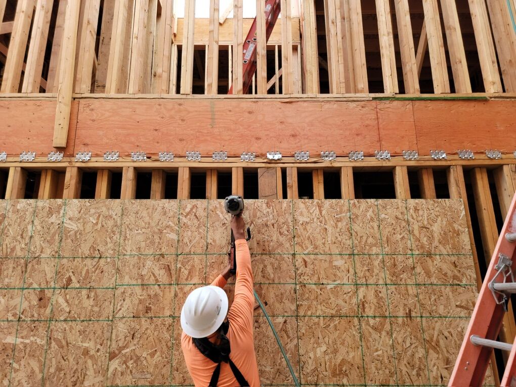 Framing / Finish Carpenter | Wanted/ISO - Announcements | KSL Classifieds