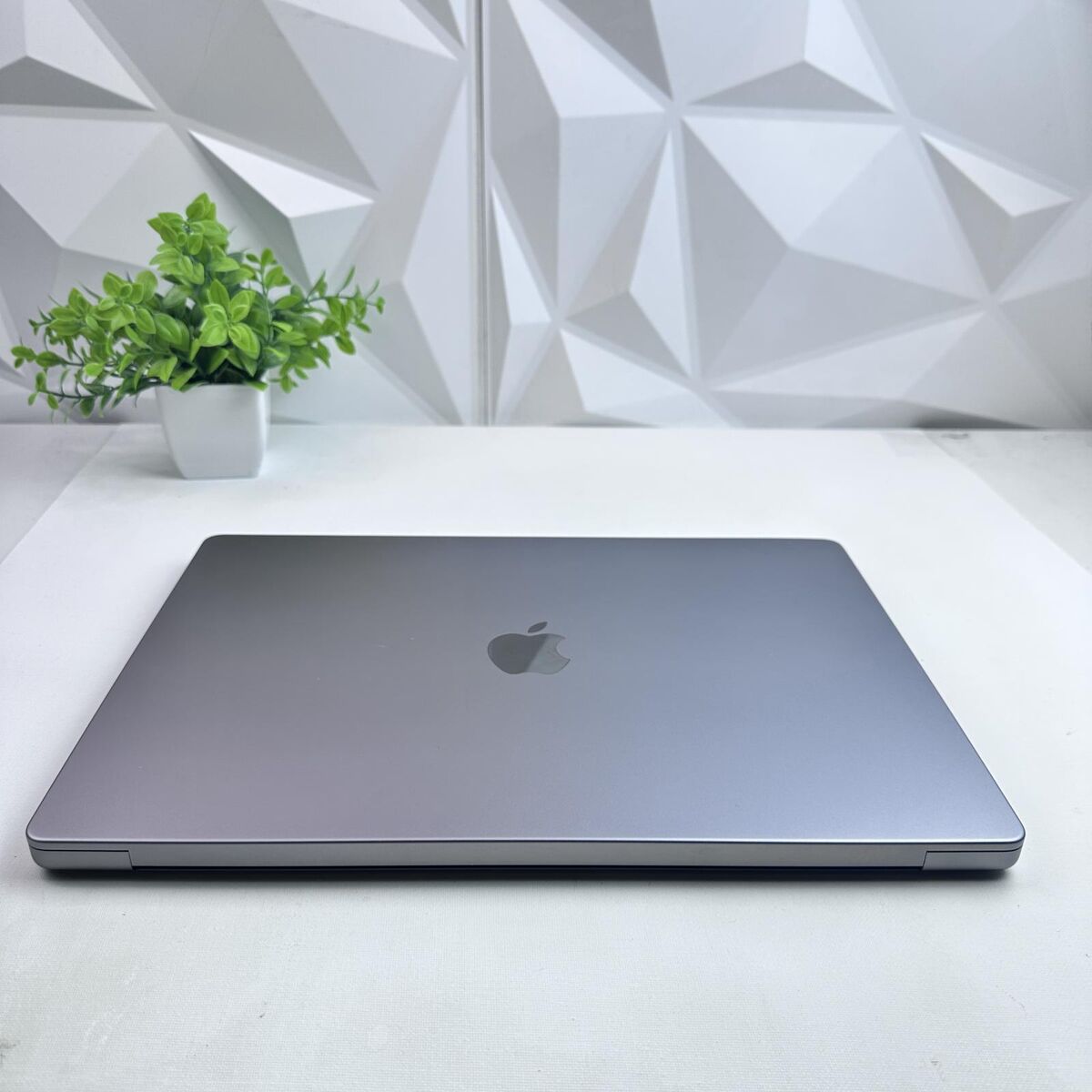 MacBook Pro (16-inch, M1 Pro, 2021) 16-Core GPU, 16GB, 512GB SSD ...