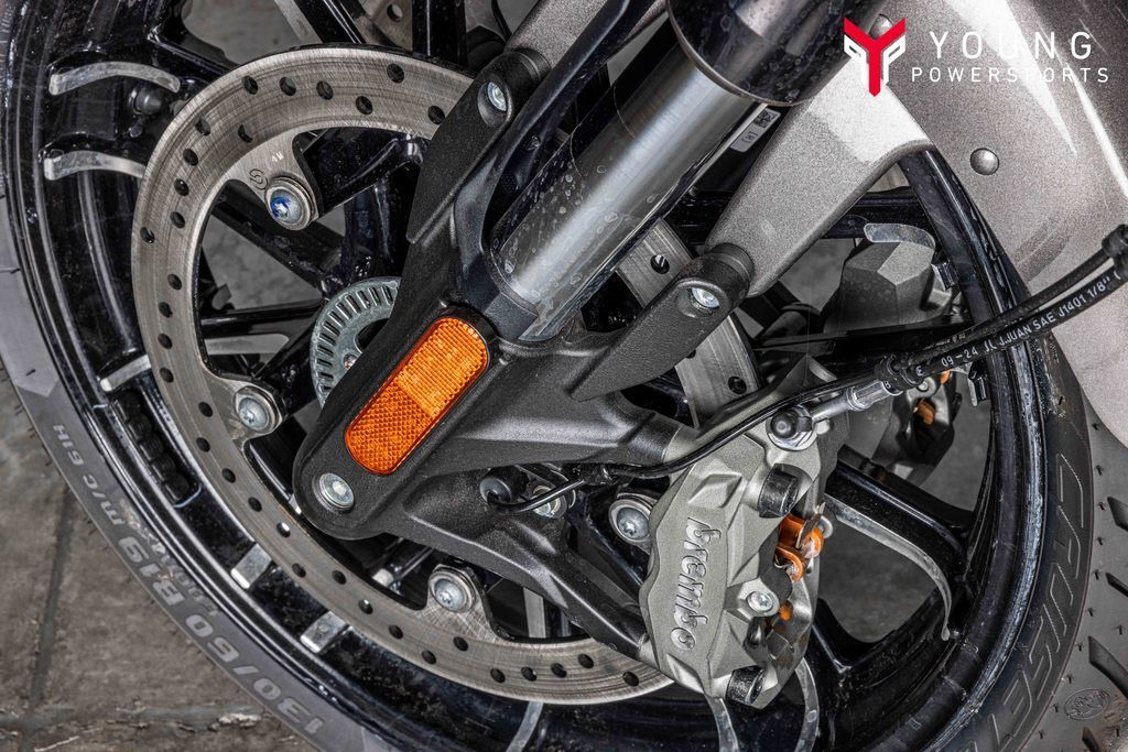 2025 Indian Motorcycle® Sport Chief RT Heavy Metal | Motorcycles, Road ...