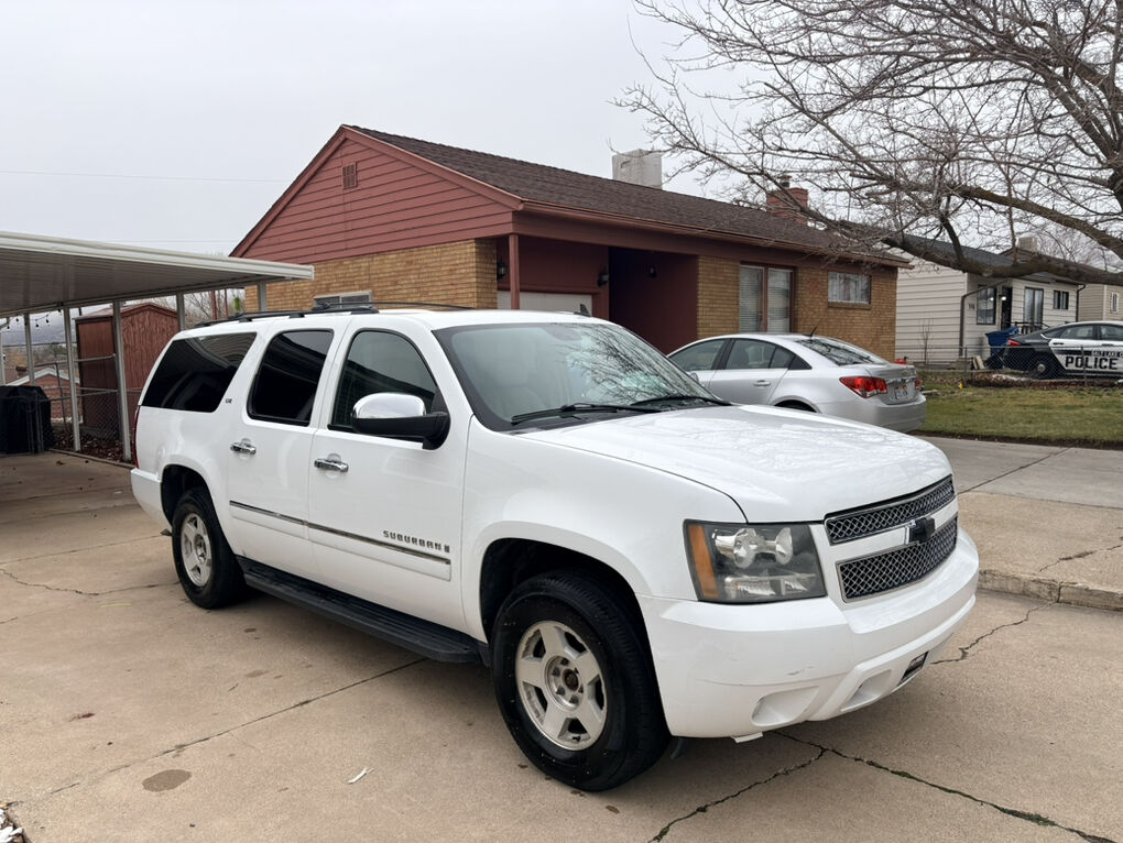 2009 Chevrolet Suburban LTZ in Centerville, UT | KSL Cars
