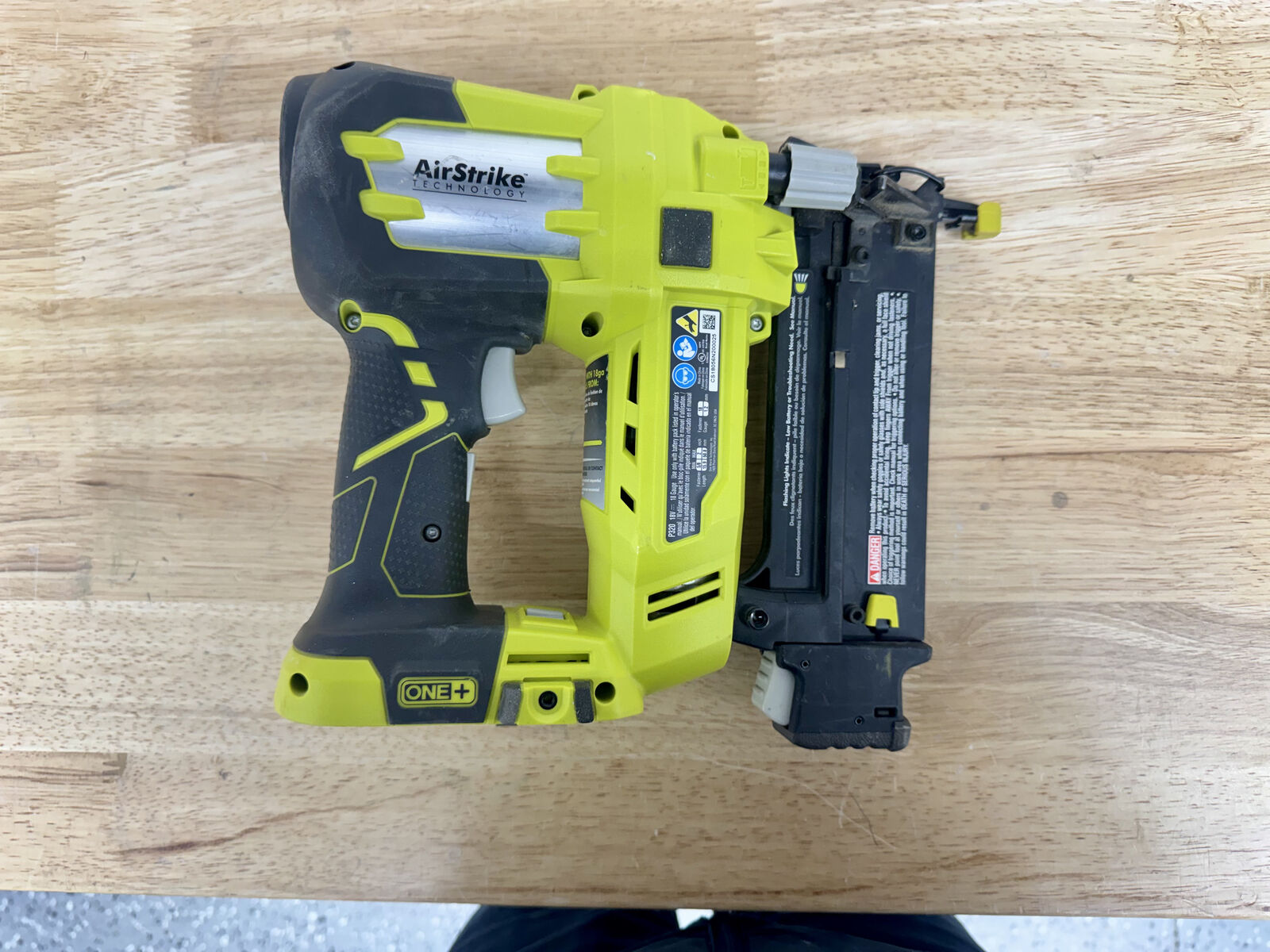 Ryobi One+ 18 guage brad nailer (tool only) | Power and Hand Tools ...