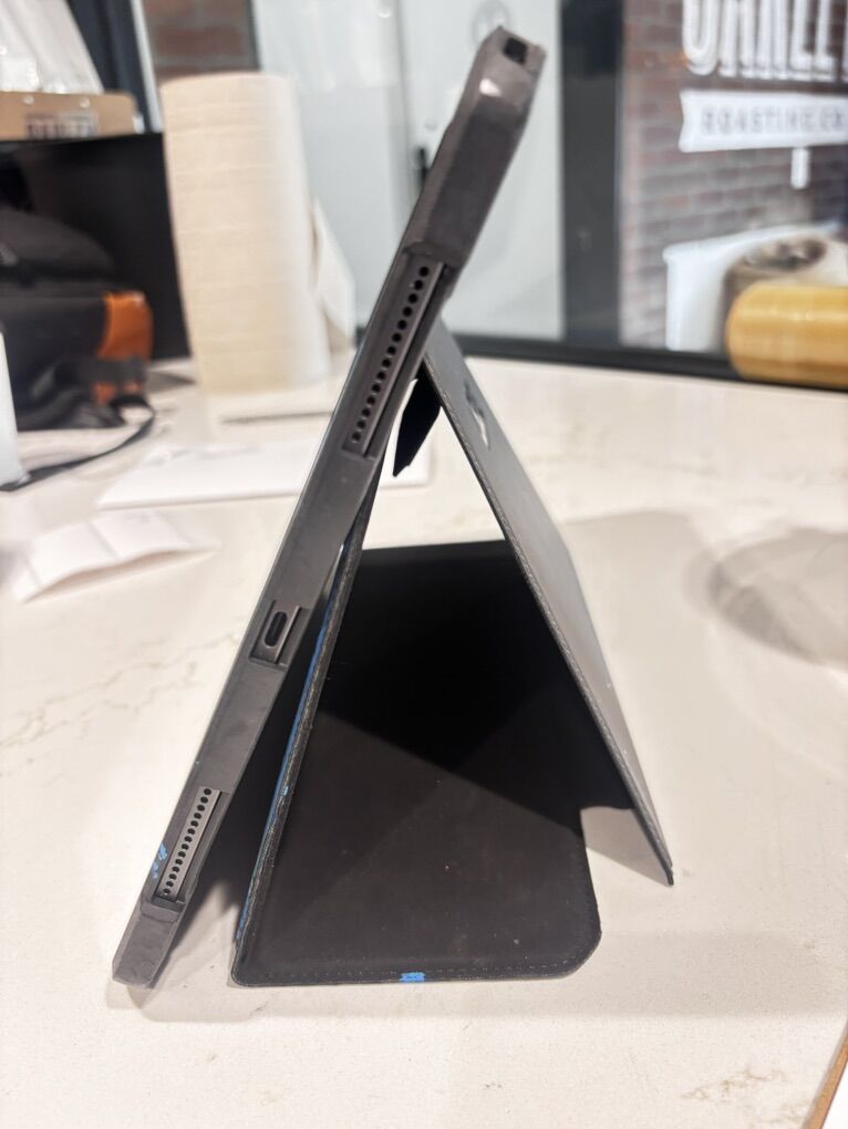 Ipad M4 With Screen Proteftor And Case | Tablets | KSL Classifieds