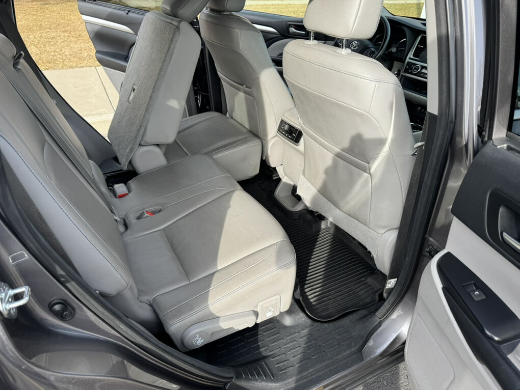 2018 Toyota Highlander XLE in Clinton, UT | KSL Cars