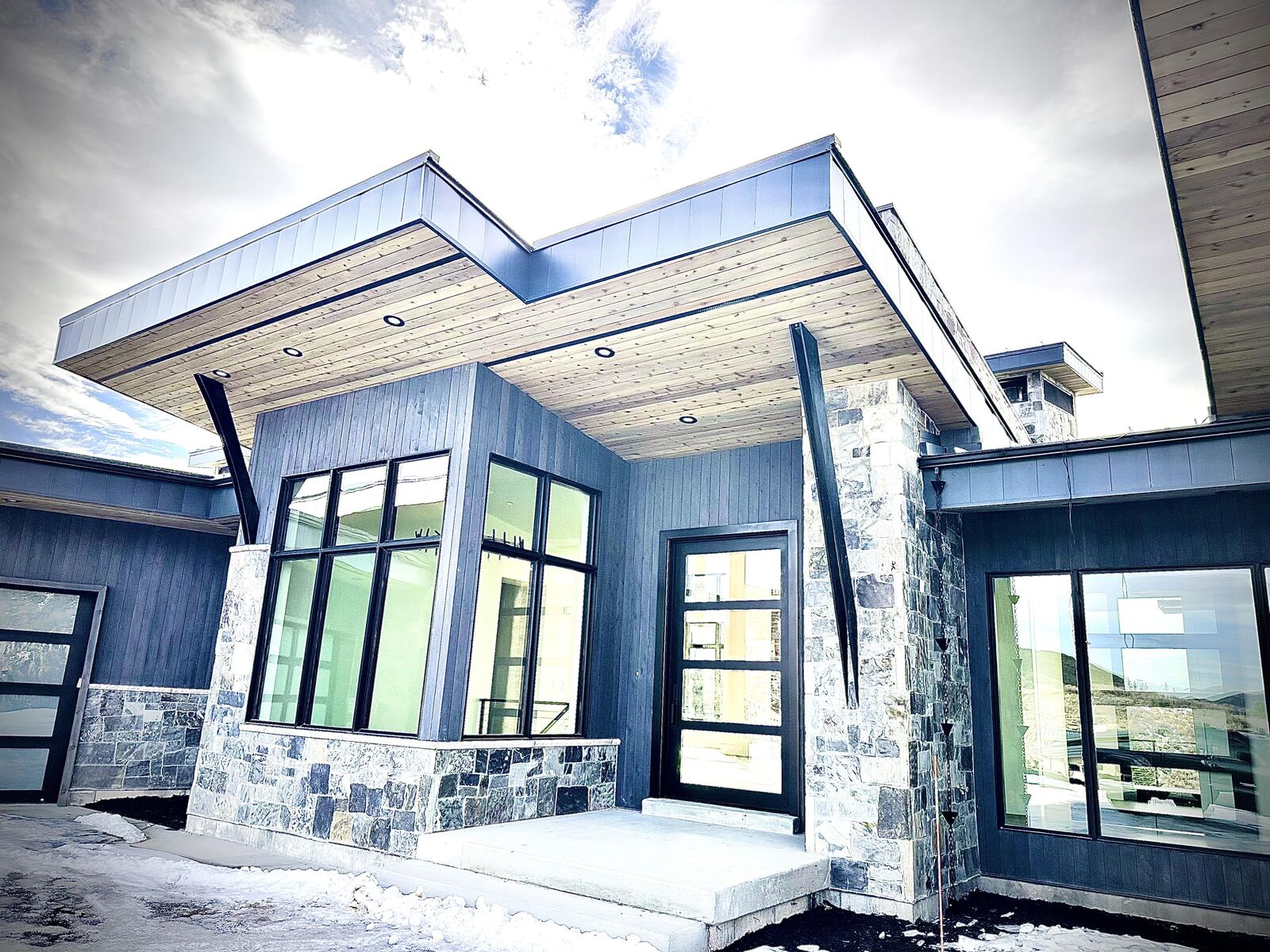 Starwood Bldg Group | General Contractors | KSL Classifieds