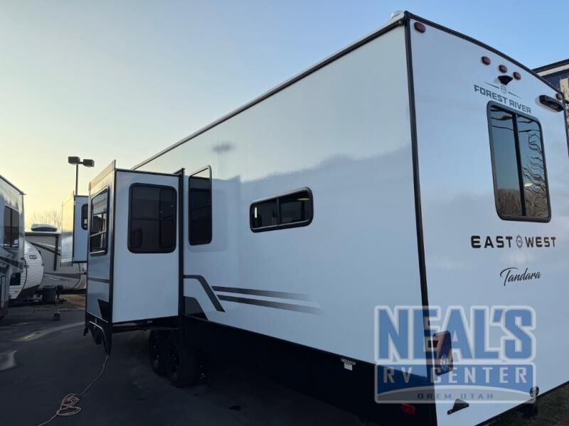 2026 EAST TO WEST Tandara 388LR | Travel Trailers, 5th Wheel | KSL ...