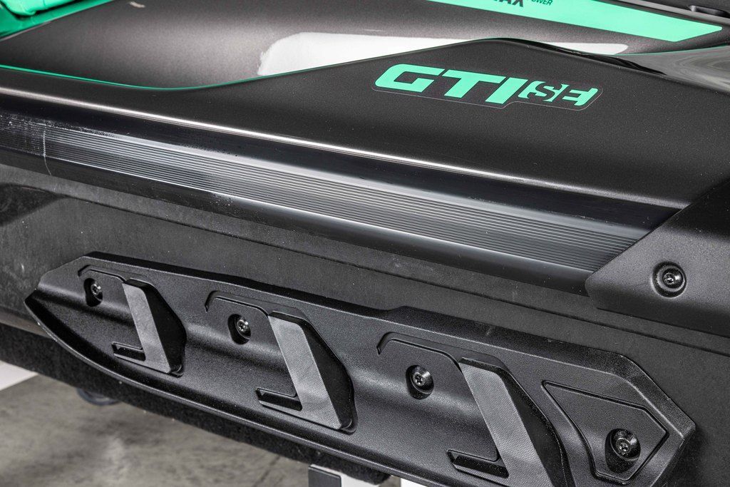 2026 Sea-Doo GTI™ SE 170 Tech, Audio, iDF, iBR | Personal Watercraft ...