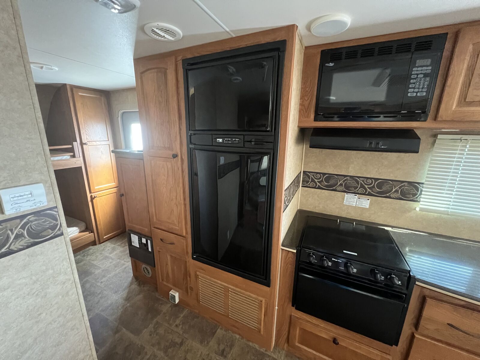 2012 HEARTLAND NORTH TRAIL 25RSDS | Travel Trailers, Bumper Pull | KSL ...