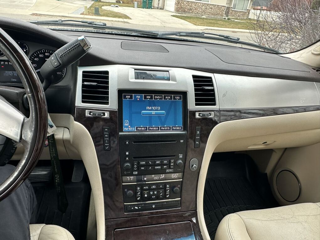 2007 Cadillac Escalade ESV Premium in Highland, UT | KSL Cars