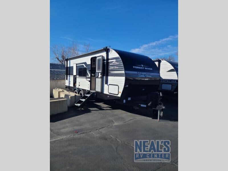 2025 EAST TO WEST Della Terra 221ML | Travel Trailers, Bumper Pull ...