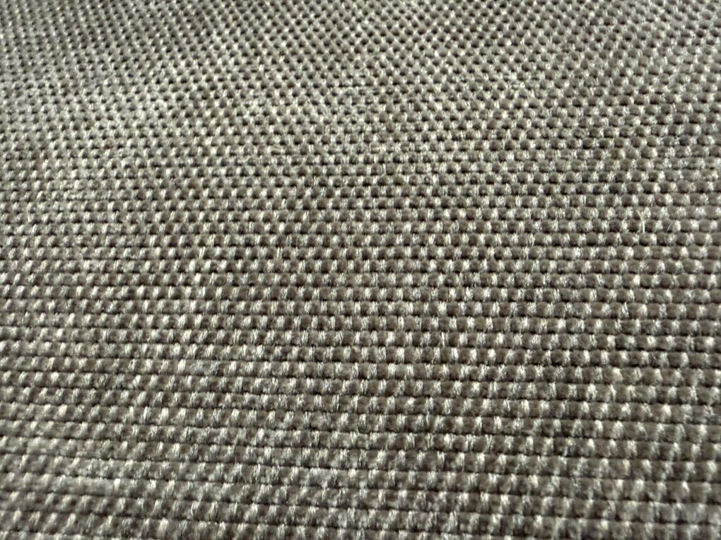 NEW STYLISH SWIVEL CHAIR AMAZING DEAL | Chairs | KSL Classifieds