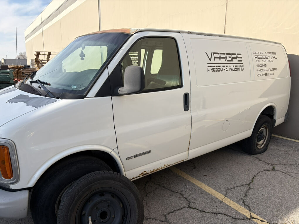 2001 GMC Savana 3500 in Draper, UT | KSL Cars