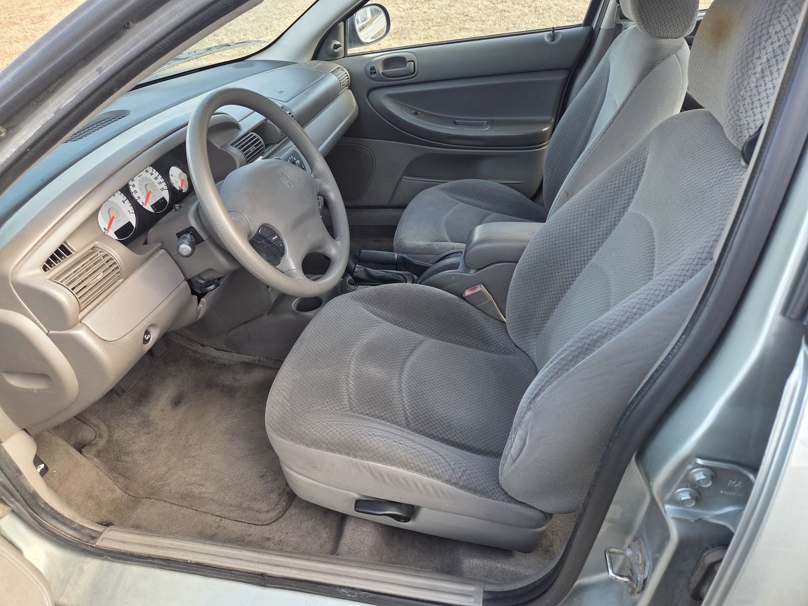 2004 Dodge Stratus SE in Springville, UT | KSL Cars