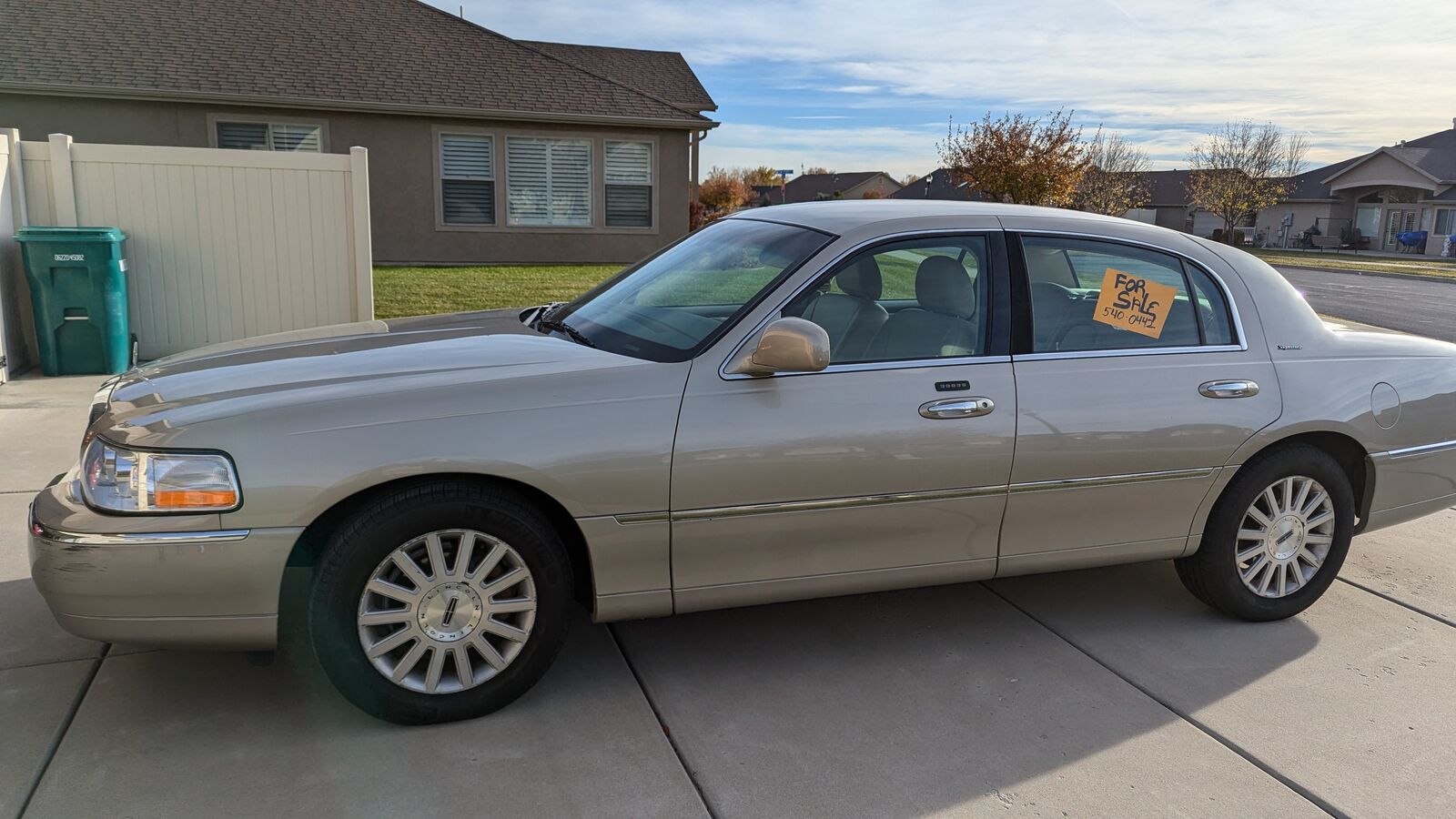 2004 Lincoln Town Car Signature 4975 in Layton, UT | KSL Cars