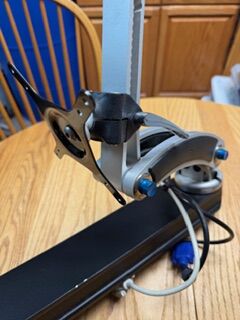 ICW 5220 Double Arm Wall Mount For LCD computer screen | Monitors | KSL ...