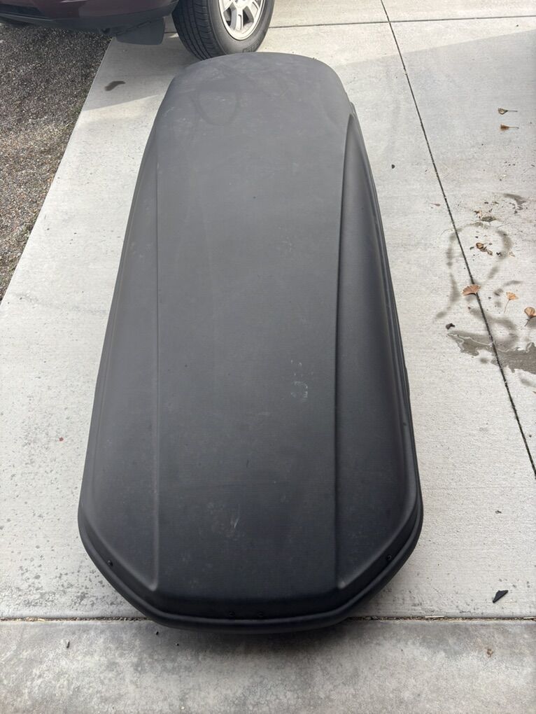 Thule Rooftop Cargo Box | Ski, Bike and Cargo Racks | KSL Classifieds