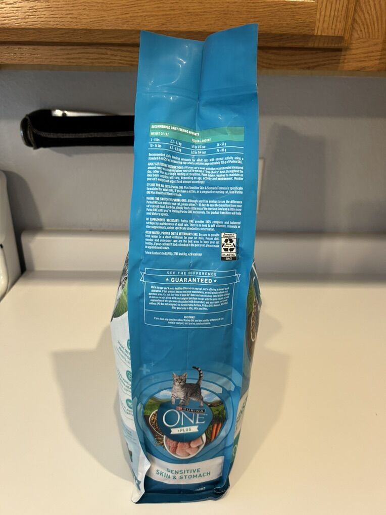 Purina One + Dry Cat Food | Pet Equipment and Supplies | KSL Classifieds