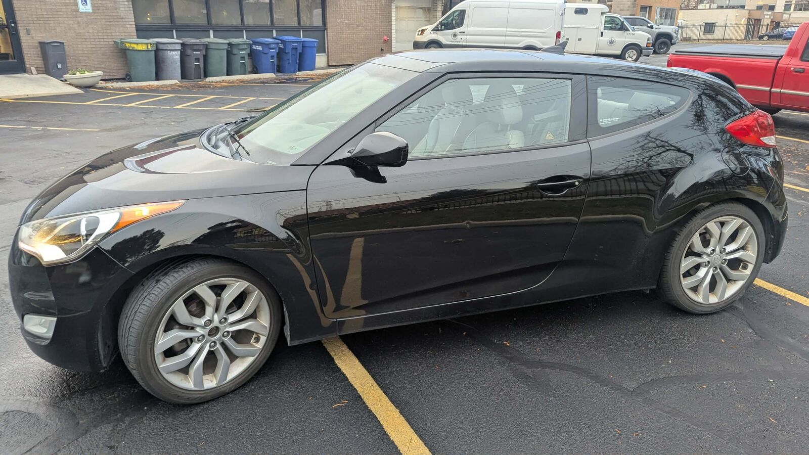 2013 Hyundai Veloster Base in Bountiful, UT | KSL Cars