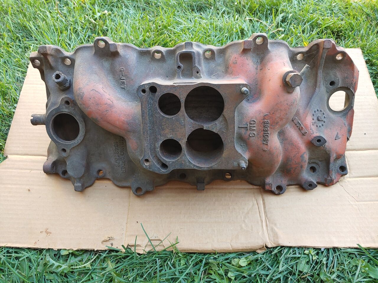 1968-1970 BBC Oval Port 396 427 Q-Jet Intake 3931067 CAMARO NOVA ...