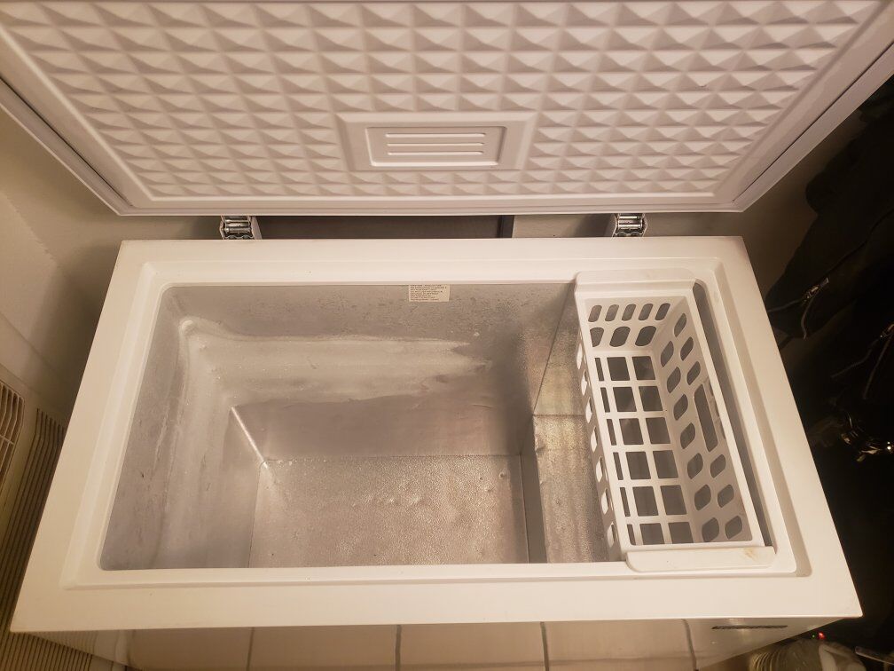 freezer ( chest freezer) | Refrigerators & Freezers | KSL Classifieds