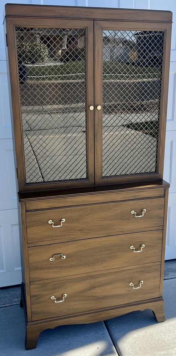 John Stuart China Hutch Cabinet | Buffets, Hutches and Curios | KSL ...