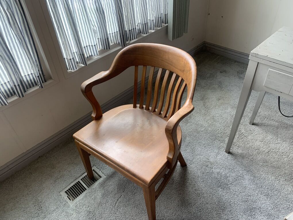 W H Gunlocke Maple Courtroom Chair | Antiques | KSL Classifieds