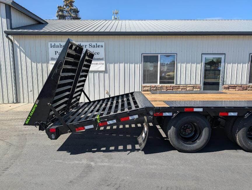 2026 Load Trail GP 102x30' Tandem Low-Pro Gooseneck Trailer 24K ...