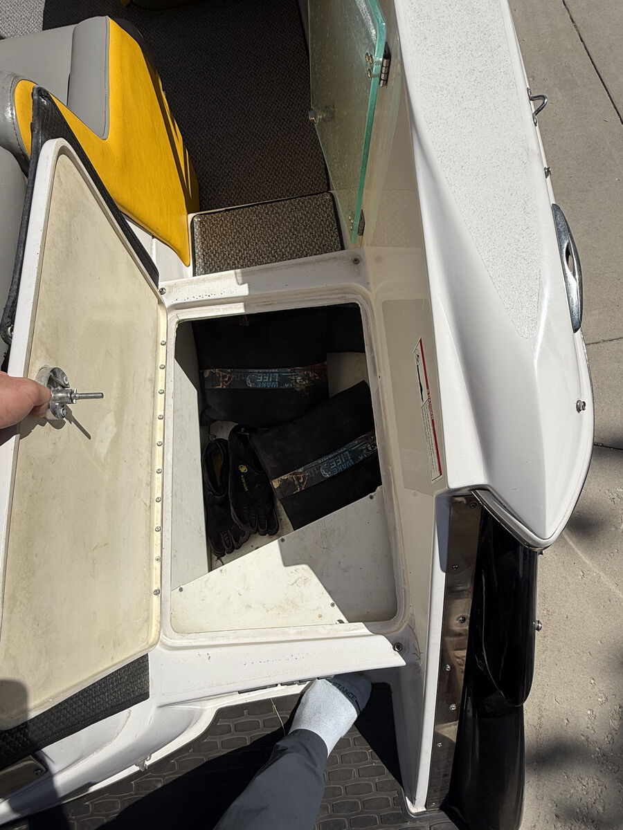 Four Winns Sl262 | Ski and Wakeboard Boats | KSL Classifieds