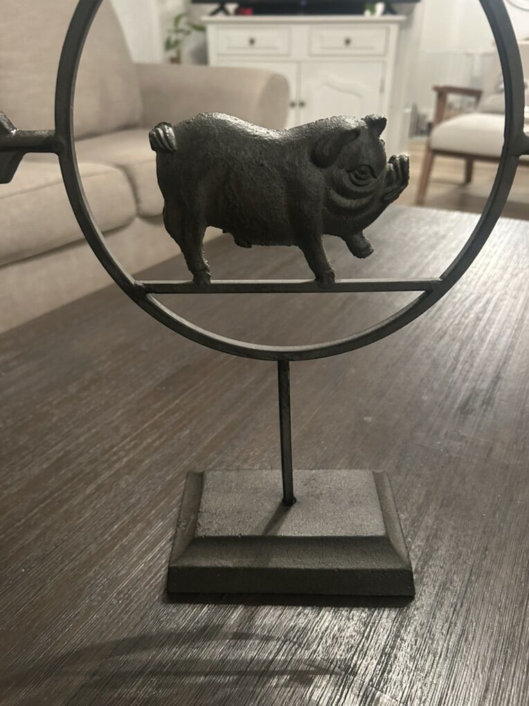 Metal Pig Weathervane | Home Decor | KSL Classifieds