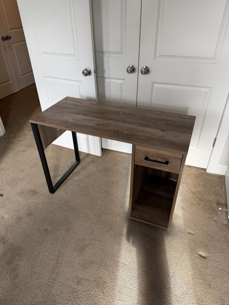 Office Desk | Desks | KSL Classifieds