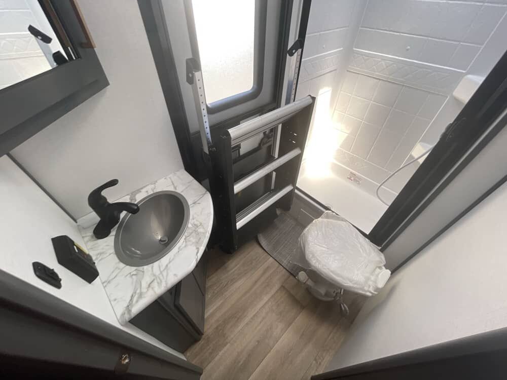 2025 Keystone Bullet 290BHSWE | Travel Trailers, Bumper Pull | KSL ...