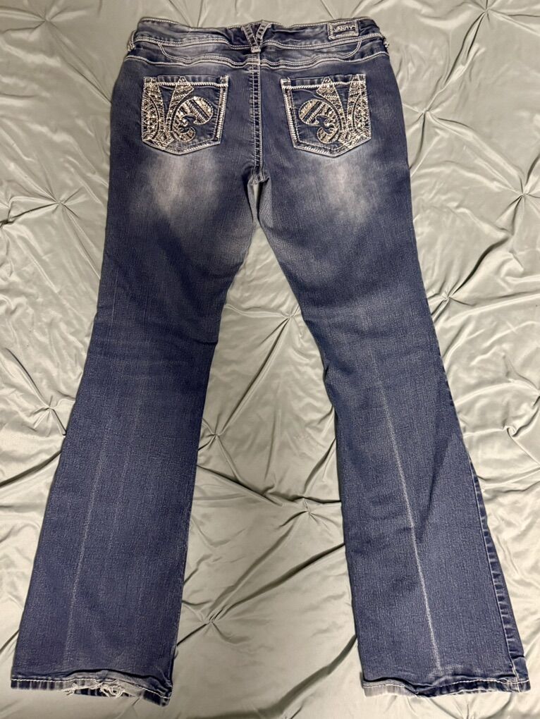 Vanity/Grace in LA bootcut jeans size 30 Long! | Women's Clothing | KSL ...