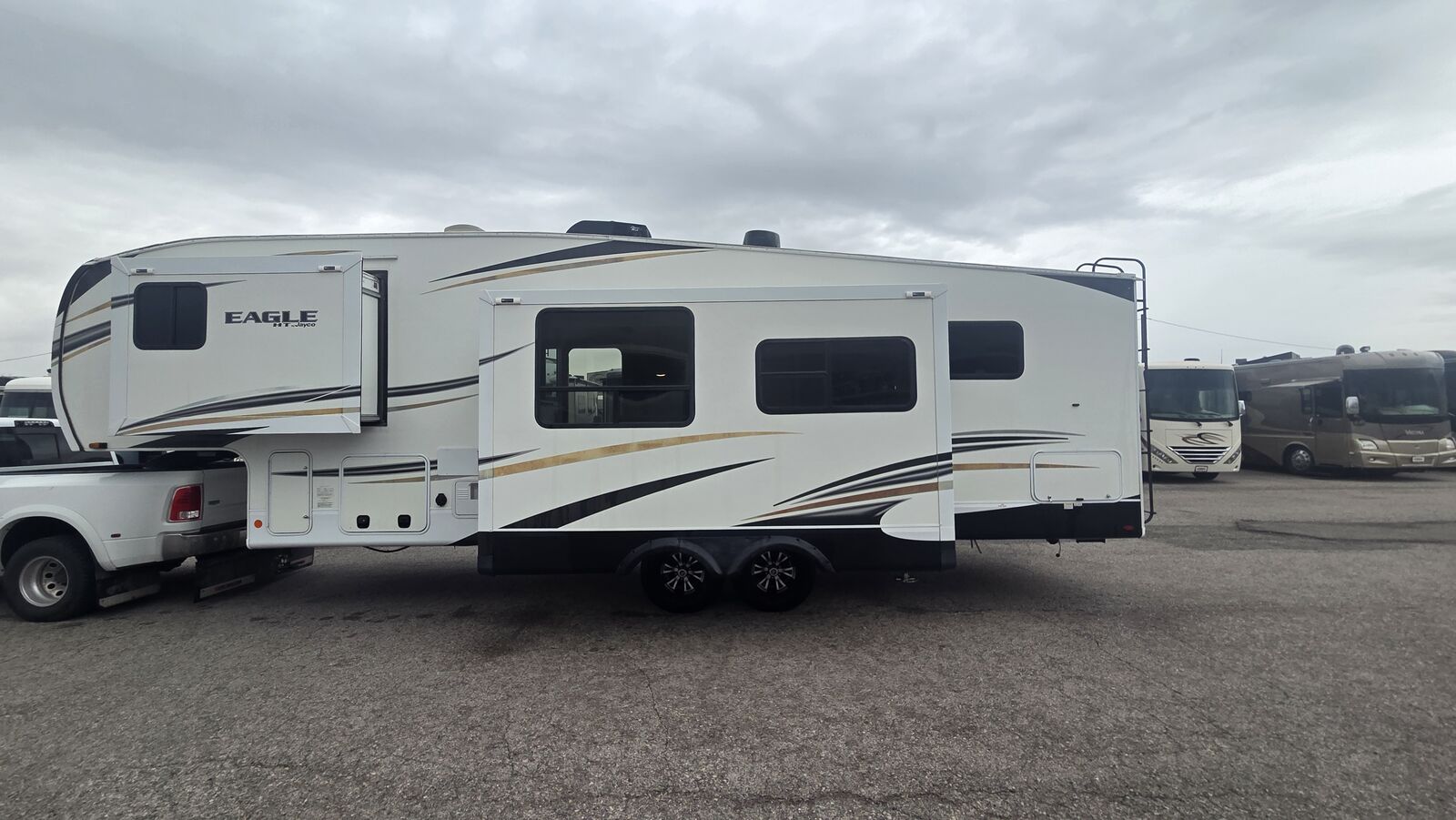 2021 Jayco Eagle HT 29.5BHDS BUNKHOUSE MODEL 1/2 TON TOWABLE | Travel ...