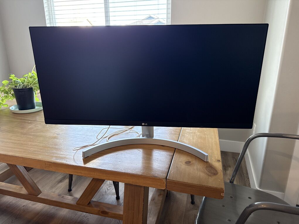 UltraWide LG 29 Inch Monitor | Monitors | KSL Classifieds