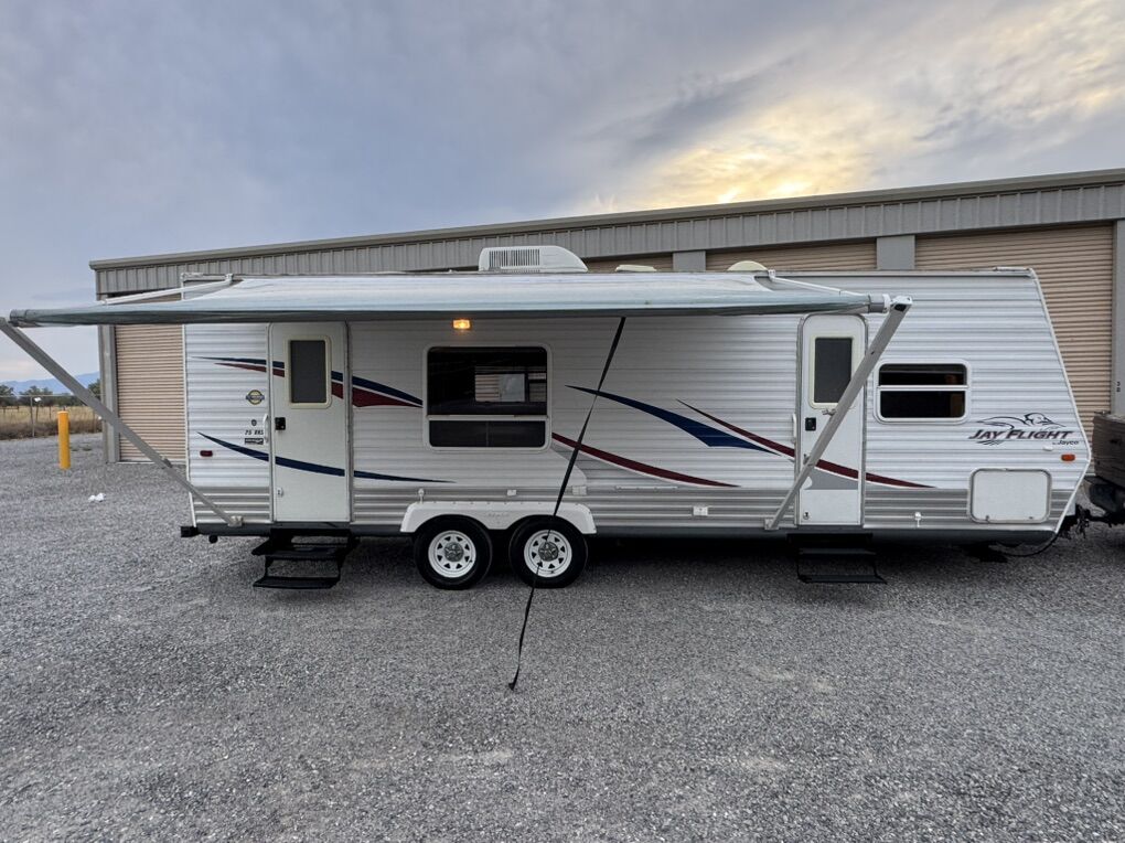 Beatiful 4 Jayco Jayflight 4 Season Slide Out | Travel Trailers, Bumper ...