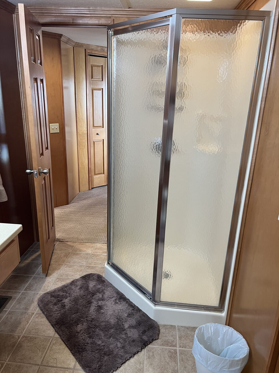 HOUSEBOAT 9 DAY SHARE FOR SALE-Antelope Point | Boat Timeshare | KSL ...