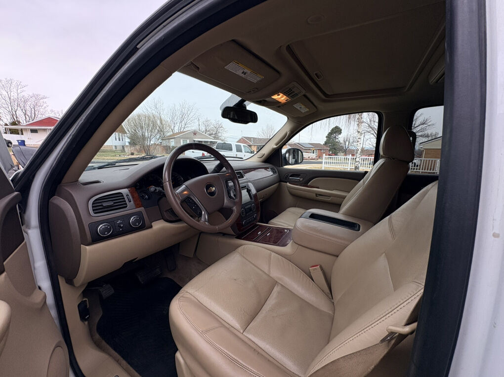 2009 Chevrolet Suburban LTZ in Centerville, UT | KSL Cars