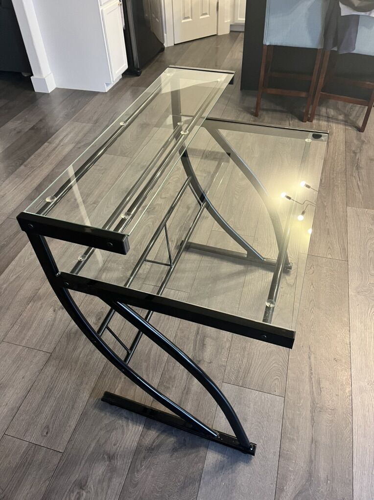 Glass desk $30 | Desks | KSL Classifieds