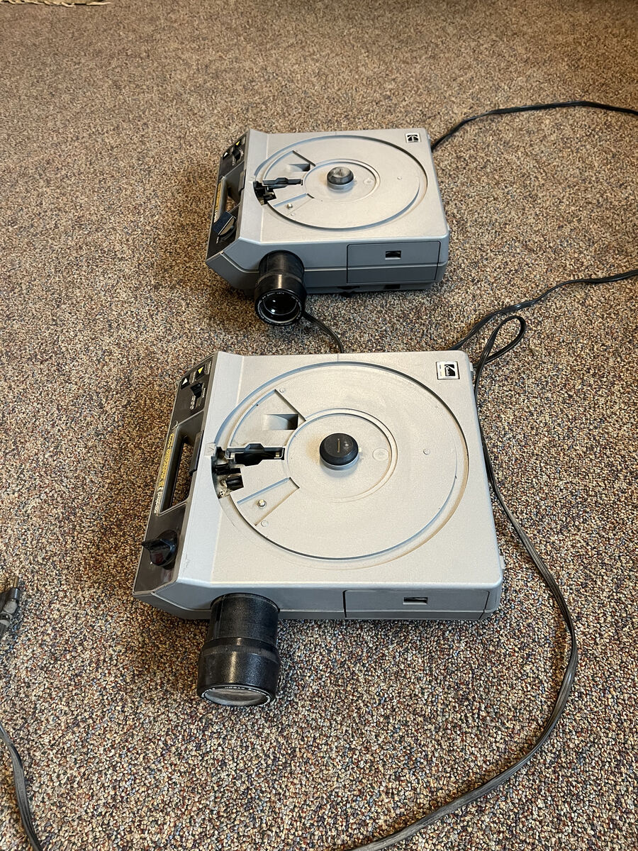 Slide projectors and portable speakers with stand | Other Electronics ...