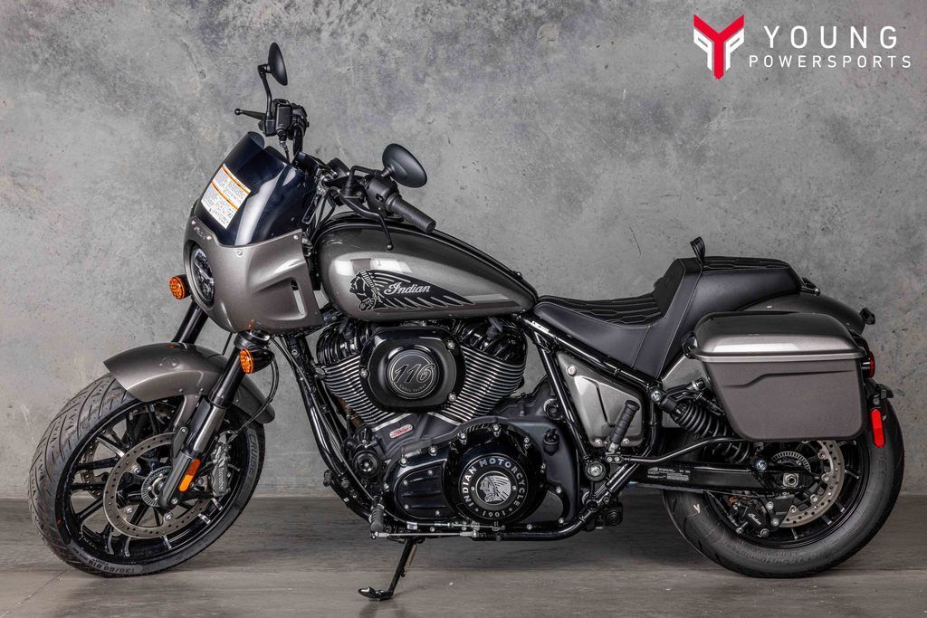 2025 Indian Motorcycle® Sport Chief RT Heavy Metal | Motorcycles, Road ...