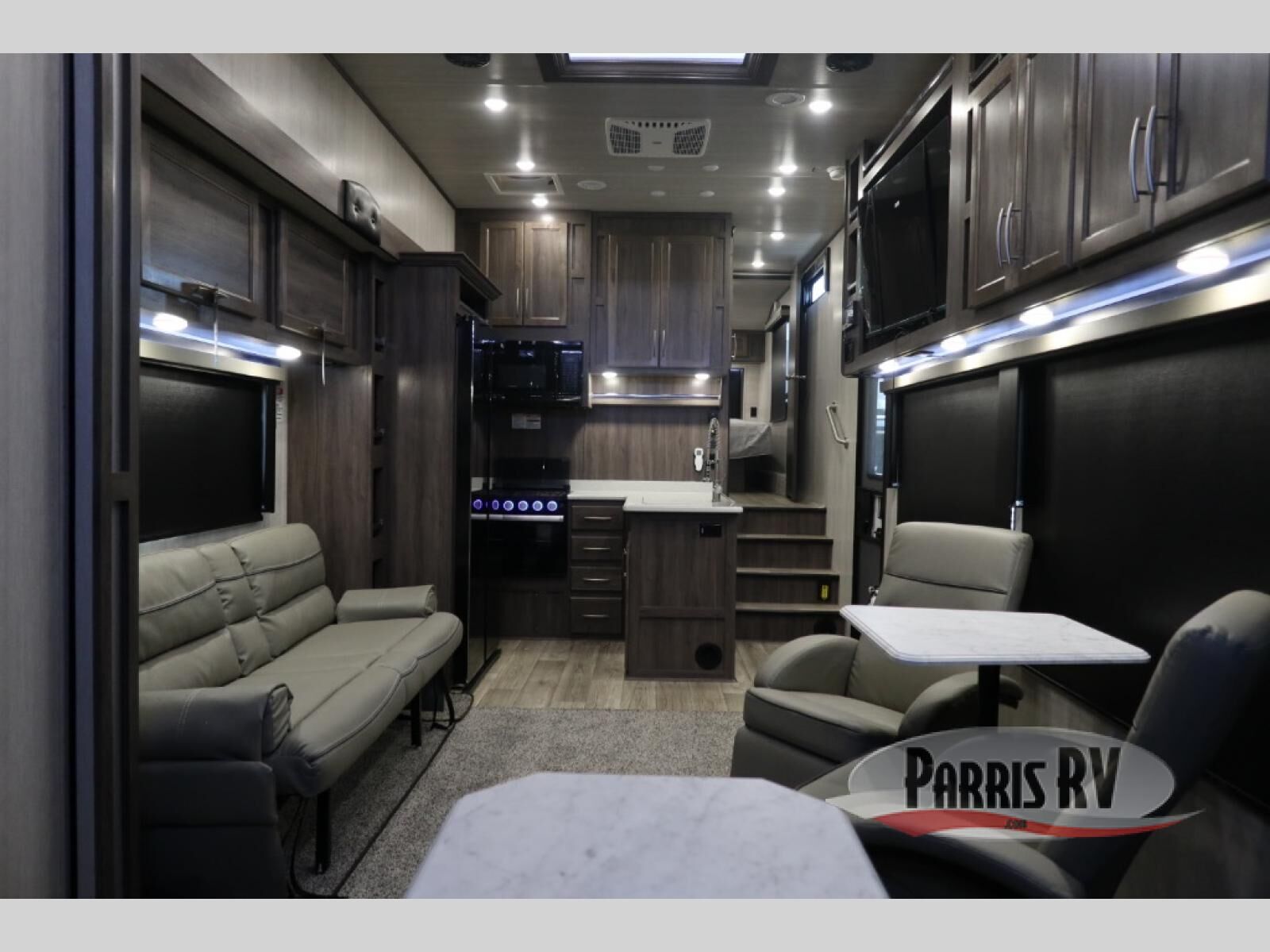New 2025 Genesis Supreme Vortex 3016IKS | Travel Trailers, Toy Hauler ...