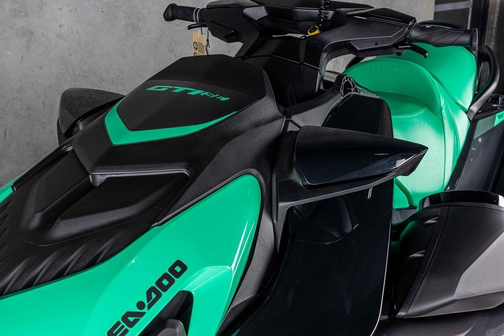 2026 Sea-Doo GTI™ SE 130 iBR Tech, Audio, iDF, iBR | Personal ...