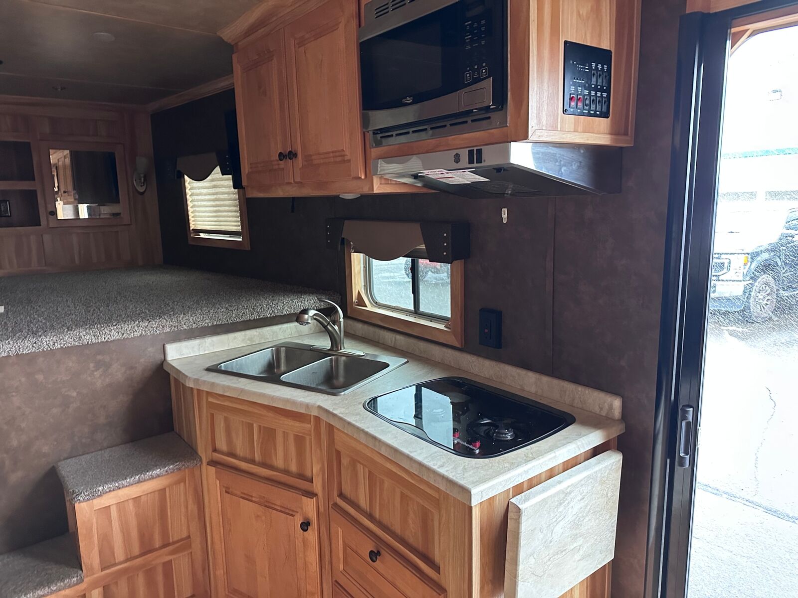 2020 EXISS 4HR GN Living Quarters | Horses/Livestock, Trailers | KSL ...