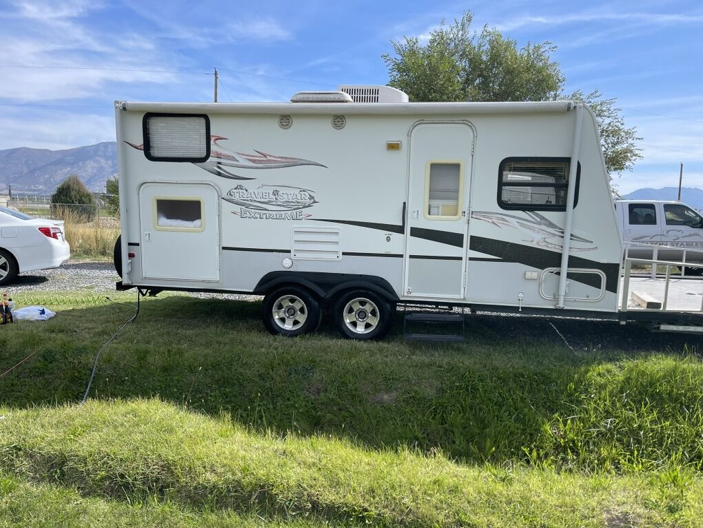 2008 Travel Star Camp Trailer w/ Front Deck | Travel Trailers, Bumper ...
